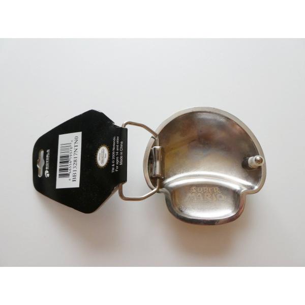 海外でデザインされて、販売している商品です！日本にないデザインは、きっと喜ばれるはずです。クリボーのベルトのバックルです。合金製のずっしりとした存在感のある大きさです。珍しい商品です。※海外製品の為、日本製品より商品自体や、プリントや縫製等...