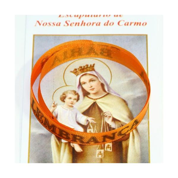 ボンフィンはブラジルの代表的なお守り、元祖ミサンガです。一般的には手首や足首にボンフィンを二周巻き、願い事をしながら三回結び使用します。ボンフィンが切れたら願い事が叶うと言われておりおります。ボンフィンに記載のある文字は「LENBRANCA...