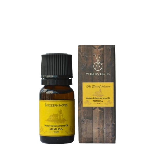 重厚感溢れる木目調の箱、奥深いワインの香り・・・大切な人への贈り物にもふさわしい『MODERN NOTES(モダンノーツ)』ワインコレクションより、加湿器ほか多用途に使える水溶性アロマオイルが登場。持ち運びやすい小さなビンでいつでも香りと一...