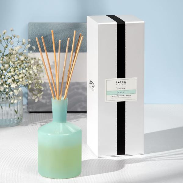 それぞれの部屋・家にふさわしい香りを提案するというコンセプトで、ブランド創業以来の人気を誇るラフコの「HOUSE &amp; HOME コレクション」。コンパクトな場所にも置きやすいミニサイズのディフューザーが登場です。■MARINE - ...