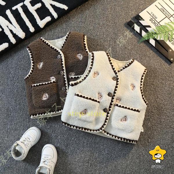 性別タイプ：キッズ素材：ポリエステルサイズ：80 90 100 110 120クリーニング：洗濯機洗い可（ネット使用）＼もふもふキュートなシルエット／肌触りが柔らかく保温性のボアフリースを使用してオールシーズン着用可能のあったかベストです。...