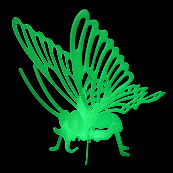 パズルの要素があり、頭の体操（脳トレ）にもなります。お子様の知育にも。組み立ては工具不要のはめ込み式。【商品サイズ】全長270×幅170×高さ200(mm) 　【部品点数】16pcs【対象年齢】5歳以上 ※12歳以下のお子様は大人の方が一緒...