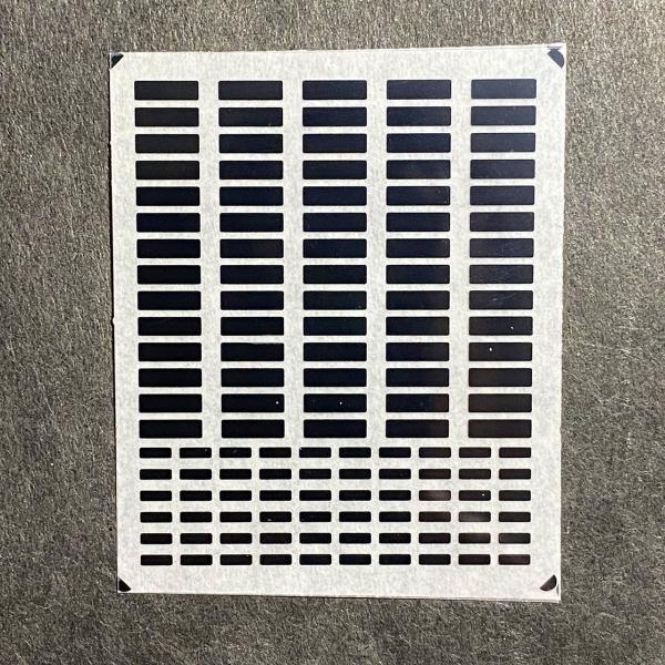 行先モールド用のNゲージ（1/160スケール）用マスキングインレタです。走行中の再現や、特定の行先にしたく無いときにご利用下さい。KATO製N700系列向けで、行先、指定席表示をそれぞれ収録しております。