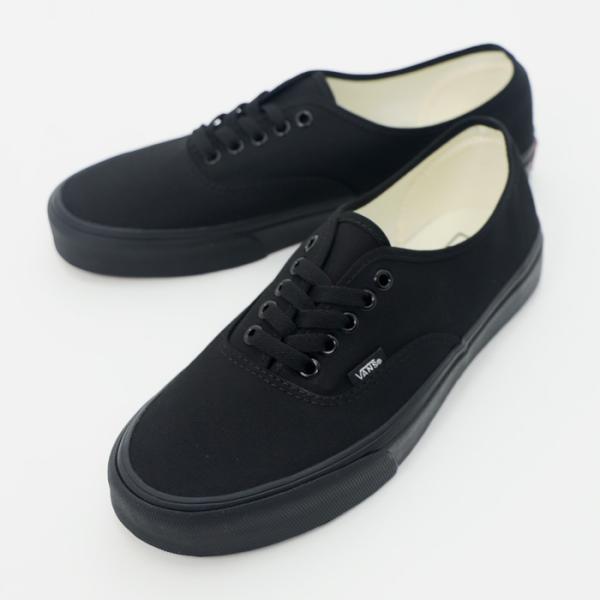 正規取扱店■NUMBER〔VN000EE3BKA〕■COLOR：BLACK/BLACK(ブラック/ブラック)■SIZE：5H(23.5cm)、6(24.0cm)、6H(24.5cm)、7(25.0cm)、7H(25.5cm)、8(26.0c...
