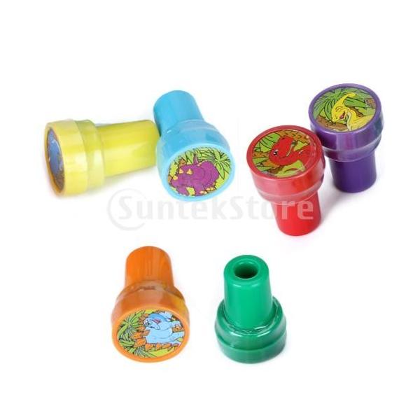 説明： 別の恐竜のデザインで6本のインクスタンパのセットただ、パッケージを拭き取って、カバーをねじり切る。ゆっくりと紙の上にそれを押して、素敵なパターンが表示されますスタンプがドライになったときには、使用するインクパッドを購入することができ...