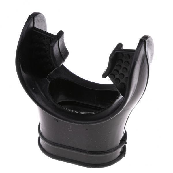 説明:マウスピースに小さな点があり.噛みやすいように100%シリコーン.無毒.抗アレルギー.老化防止ほとんどの通常のシュノーケリングシュノーケルに適したダイビングの必需品タイラップ設計により.マウスピースをより適切に固定して漏れを防ぐことが...