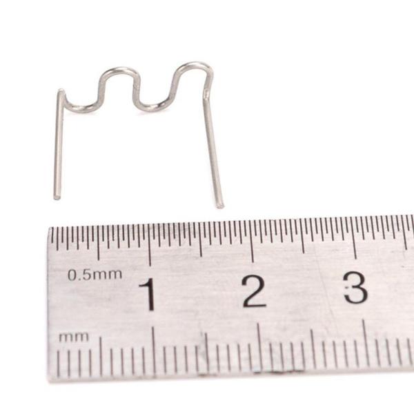 説明: 100%真新しく高品質. バンパークラックを修復するために使用されます. ステンレススチールの材質で.ランプクランプをオフにするとねじれます. 穴を修復し.長い涙をステッチするため. 使用が簡単で.切断と研削で時間を節約できます仕様...