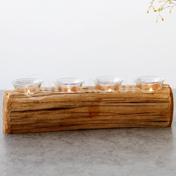説明:天然木の切り株キャンドルホルダー.独特の外観がロマンチックでエレガントな雰囲気を作り出しています.単独で.またはキャンドルと一緒に装飾品として使用してください.カップキャンドルだけでなく.奉納ティーライトキャンドルにも適しています.パ...