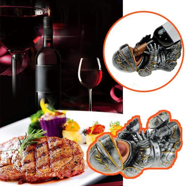 説明:ユニークなナイトデザインのワインボトルホルダー.プレミアム樹脂素材で作られており.安定性と耐久性があります.卓上.ワインキャビネットに自立.家庭の居間.寝室.オフィス.レストラン.バー.キッチンの装飾に最適です.ファッションとクリエイ...