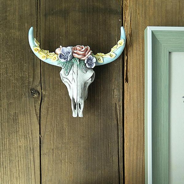 説明:高品質の素材でできており.耐久性があり長持ちします.柔らかい.樹脂の多肉植物.サボテンがこの偽の樹脂の牛の上にカスケードします.南西の砂漠スタイルの部屋や保育園に美しくフィットします.手作りの牛の頭の樹脂製の装飾品は.オフィスなどの多...