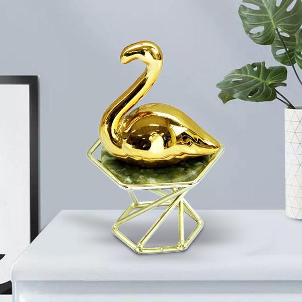 説明:素材:高品質のセラミック.メッキスプレーペイントの表面.絶妙な職人技.環境にやさしく耐久性のあるもので作られています.モダンなデザイン:スタンド付きのかわいい動物の彫刻像は.家の暖かさを楽しむことができ.所有者のユニークな魅力と美的ス...