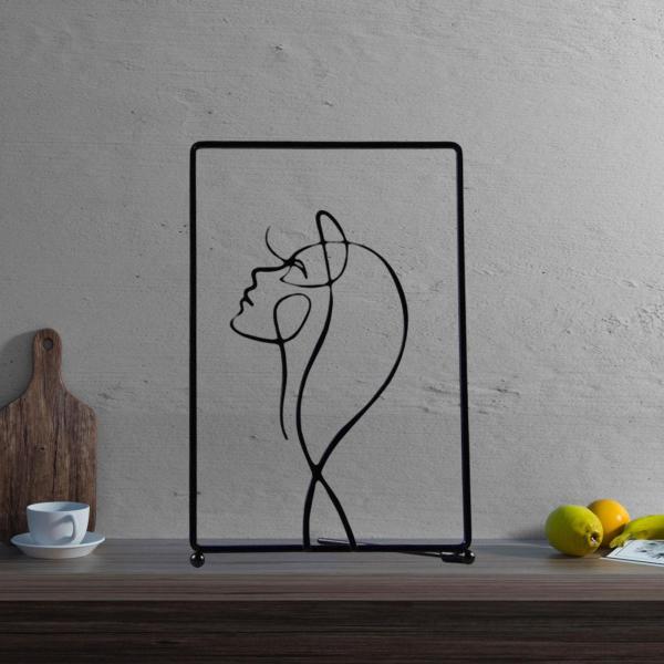 説明:スタイリッシュで繊細: 金属工芸品.ファッション.抽象的.女性芸術.彫像の装飾品.金属製の壁のシルエット.机の装飾品.高品質: 環境に優しい金属素材で作られた金属製の壁の装飾.最近では最も人気のある手工芸品で.シンプルで純粋に見えます...