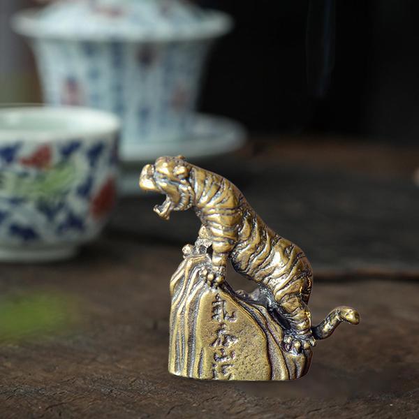 説明:本物そっくり:小さくてかわいい.ユニーク.ユニークな外観です.[多用途]寝室.リビング.オフィス.書斎.ベビールーム.キッチン.庭.ベランダ.テラス.庭などに飾れます.完璧なギフト: 人生を愛する人への洗練されたギフト.感謝祭.誕生日...