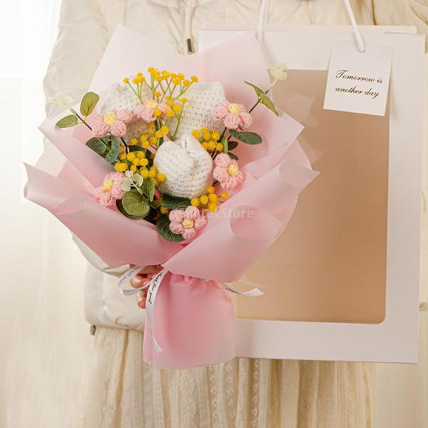 説明:[完成したかぎ針編みのフラワーブーケ]: 造花オーナメントは鮮やかでかわいらしく.装飾的で新鮮です.ニットフラワーブーケには.さまざまな花と人工のユーカリの葉が含まれており.絶妙でエレガントに見えます.[高品質素材]: ニットブーケは...