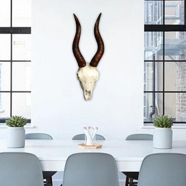 説明:[ユニークなデザイン]: このクリエイティブでリアルな羊の頭蓋骨の壁掛けは.ご自宅や庭に素朴な魅力を加えるのに最適です.詳細な羊の頭のモデルのデザインは.動物愛好家にとっても最適です.[素材]: 耐久性のある樹脂で作られたこの羊の頭の...