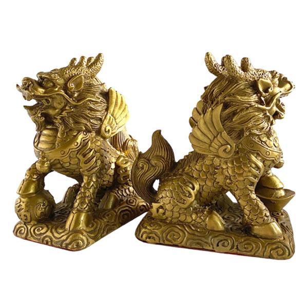 説明:[高品質の素材]: これらの像は真鍮製で.耐久性と長寿命を保証します.金色はどんな装飾にも優雅さを加えます. [ユニークなデザイン]: この麒麟像は.リアルなディテール.アクティブな姿勢.目を引く色彩で.どんな場所にも平和.愛らしさ....