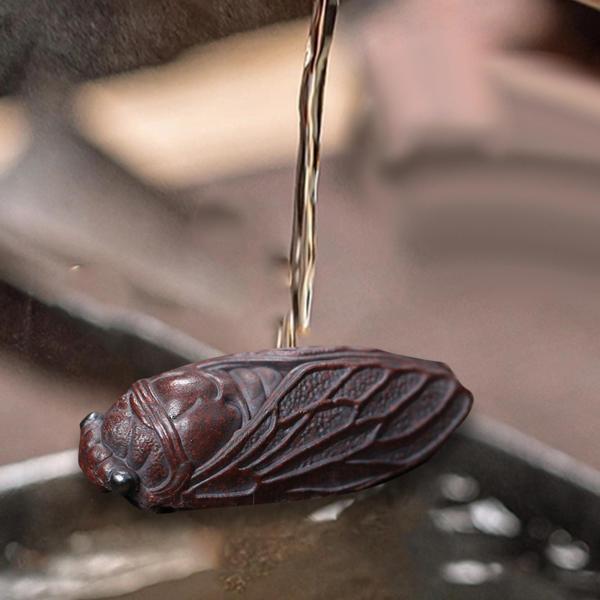 説明:[高級素材]: ティーペットの蝉像は紫色の粘土で作られており.細工が細かく.構造がしっかりしており.破損しにくいです. [可愛くて鮮やか]: 細かい彫刻が施された小さな蝉の置物.本物そっくりでスタイリッシュなミニ蝉像.自宅.オフィス....