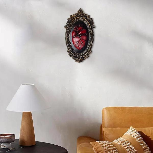 説明:[ゴシックな壁飾り]: ダークでゴシックなハートの壁彫刻の楕円形のフォトフレームは.お部屋にユニークな雰囲気を添え.エレガントでヴィンテージ.繊細でユニークです. [ハロウィンデコレーション]: 神秘的で不気味なハートのオーナメントは...