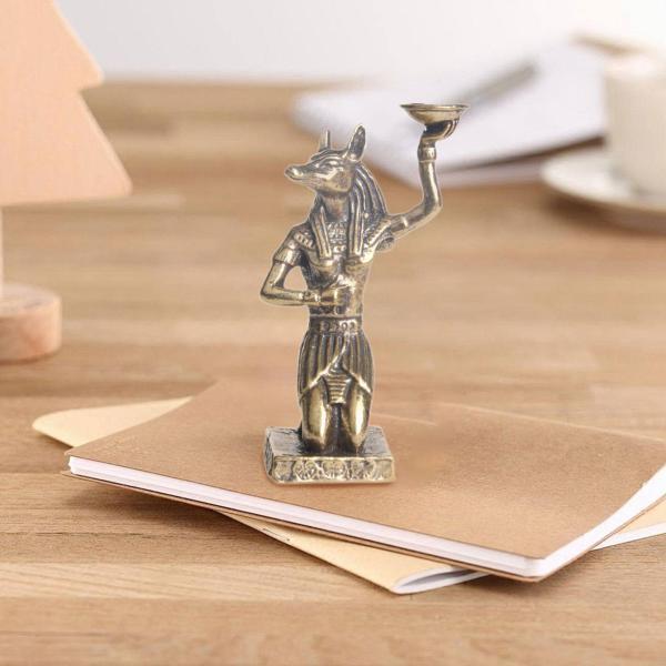 説明:[手作りデザイン]: この手作りの古代エジプトのアヌビス像彫刻は.なめらかで滑らかな質感が特徴で.時代を超越したファッショントレンドを体現し.リビングルームや寝室に洗練された雰囲気を添えます. [多用途の装飾]: テーブルトップ.キャ...