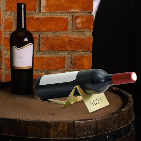 説明:[製品サイズ]: シングル卓上ワインラック.コンパクトで軽量.約 20cmx11cmx7cm/7.87インチx4.33インチx2.76インチ. [プレミアム素材]: ワインボトルホルダーは鉄素材で作られており.強力な構造で頑丈.壊れに...