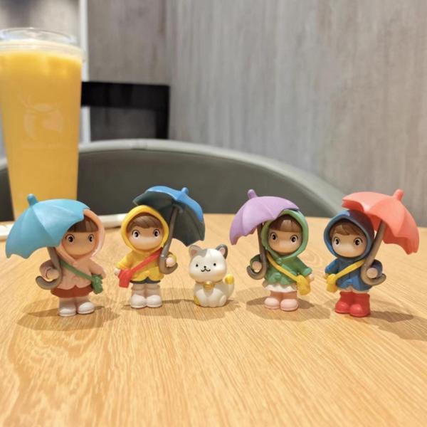 説明: [愛らしいデザイン]: 愛らしい漫画のフィギュアはユニークな傘のデザインが特徴で.デスクトップやディスプレイに可愛らしさと創造性を加えます. [高品質素材]: ミニチュアフィギュアおもちゃは.高品質のPVC素材を使用して専門的に手作...