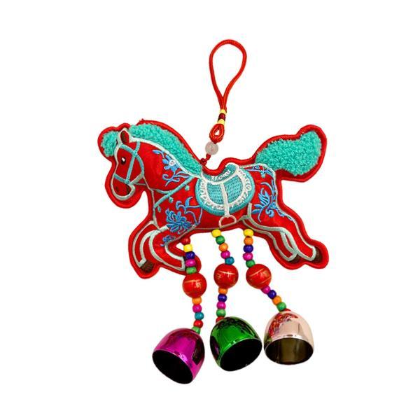 説明:[お祭りデザイン]: 中国の旧正月に最適なこの刺繍の馬の飾りは.ご自宅や車に伝統的な魅力と楽しい雰囲気をもたらします. [素材]: 高品質のコットン生地で作られており.耐久性と柔らかい手触りを保証します. [多用途]: 自宅.オフィス...