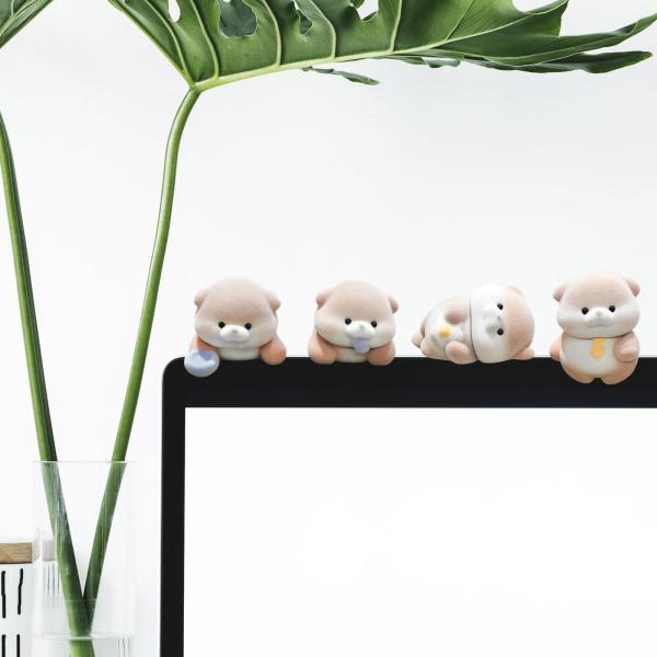 説明:[愛らしいデザイン]: それぞれユニークなポーズの魅力的なカワウソのフィギュアが2体付いており.職場.車.自宅にちょっとした気まぐれさをもたらします. [プレミアム素材]: ソフトビニール(PVC)で作られたこれらのフィギュアは.丈夫...