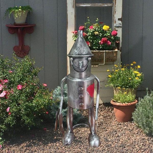 説明: [魅力的な装飾]: この創造的に作られたブリキの男の像であなたの庭.パティオ.または花壇を美しく飾り.どんな屋外スペースにも個性と魅力を加えます. [素材]: 丈夫な鉄で巧みに作られたこの庭の彫刻は.色あせや錆びることなく気象条件に...