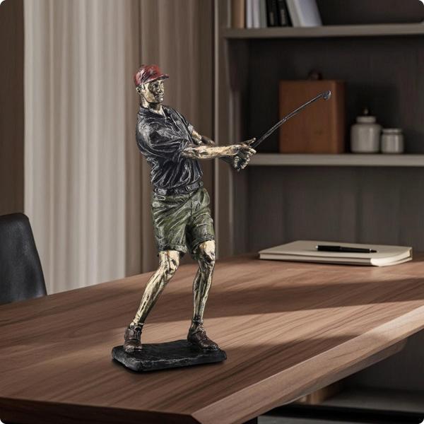 【製品概要】: スの瞬間を捉えた動感感あふれるスポーツフィギュアで、お部屋に洗練されたスポーツのエッセンスをプラスします。【デザイン】: 細部までこだわり抜かれたスポーツァー人形は、スポーツクラブを構えるダイなポーズと、美しいメタリック調の...