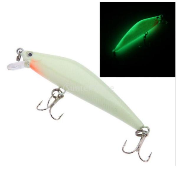 説明:材質:プラスチック.金属色:写真のように長さ:約8.2cm/3.23インチ重量:8g / 0.28oz使いやすく.新入生にも最適まるで水中で生き生きと泳ぐ暗闇で緑色に光り.クラシックなルアーフィッシング.ナイトフィッシング.モーニング...