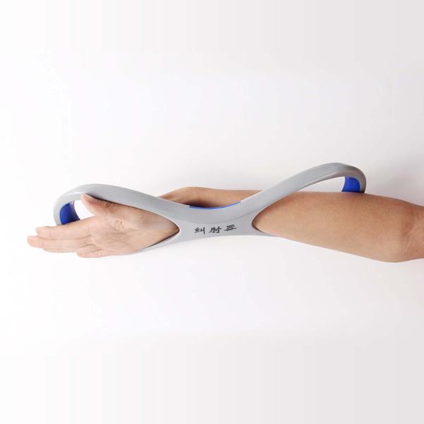 説明:高品質:高品質のプラスチック素材でできており.耐久性があります.完璧なデザイン:8字型のデザインで.手首を曲げないようにすることで.前腕と手を1つの表面に接続します.目的:水泳のストロークを修正して.ストロークをより標準的かつ効率的に...