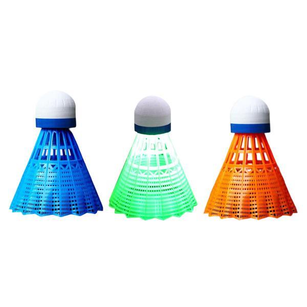 説明:LED バドミントン シャトルコック: LED ライト.LED ライトのスイッチとオフが簡単.素材: プレミアムナイロンフェザーとフォームヘッドの頑丈な構造により.連続プレーが可能で.ボールを長時間使用できます.特徴: 弾力性.打撃性...
