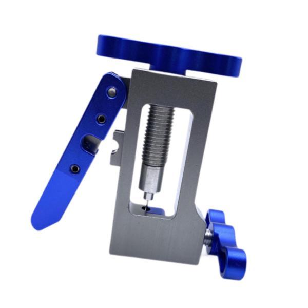 説明:[素材]: バイク油圧ホース挿入ツールは合金素材で作られており.頑丈で耐久性があり.長寿命です. [2 in 1デザイン]: ニードルドライバー挿入ツールとカットチューブツールのプロフェッショナルツール. [幅広い互換性]:ほとんどの...