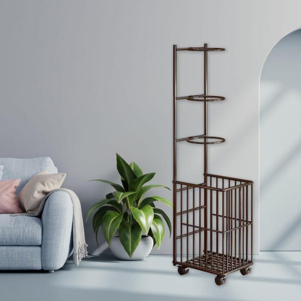 説明:[プレミアム素材]: ボール収納ラックは高級鉄素材で作られており.しっかりとした構造で頑丈.安定しており.壊れにくく.長期間使用できます. [スポーツ用品オーガナイザー]: このボール収納ホルダーは.収納バスケットと3つのフープフック...