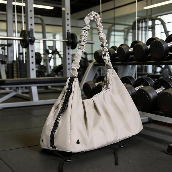 説明: [素材]丈夫なナイロン素材で作られたこのジムバッグは.日常の摩耗に耐えるように作られており.長期間の使用を保証します. [多用途]アクティブなライフスタイルを持つ女性のためにデザインされており.ヨガ.ダンス.水泳.あらゆるフィットネ...