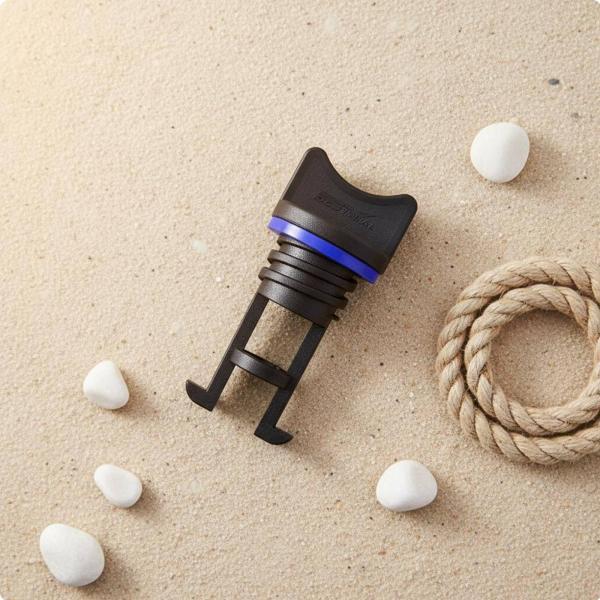 【基本仕様】: 3/4インチ（19mm）の標準サイズに対応した高品質なマリン用品で、ボートやカヤックの排水口に最適です。【優れた防水性】: ゴム製ガスケットを装備したボート用パーツが、船体内部への不要な水の浸入を確実にブ固定します。【高い耐...