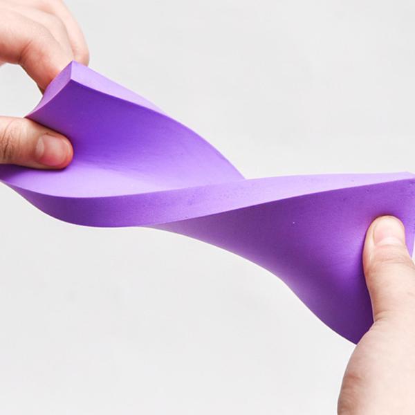 説明:製品: 陶芸道具吸収スポンジ塗装ブランク PVA 高密度多機能クリーニング スポンジ.素材: PVAスポンジ素材を使用しており.滑らかな仕上がりと伸縮性に優れています.柔らかく繊細な肌触り.快適で滑らか.[吸水力]吸水力が強く.水を素...