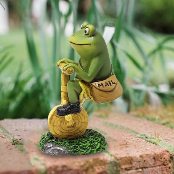 説明:素材: カエルの彫刻は高品質の樹脂素材で作られており.耐久性があります.精巧な職人技: 卓上カエルの装飾は.細かいディテールと滑らかなエッジで精巧に作られています.用途: カエルの置物は.自宅.オフィス.リビングルーム.センターピース...