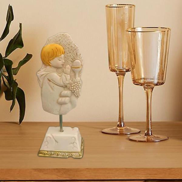 説明:[耐久性] 高品質の樹脂素材で作られた樹脂記念彫刻.この絶妙な祈りの置物は強くて頑丈で.長持ちする耐久性を保証します.[手描き] カトリック樹脂の祈りの置物はそれぞれ手描きで.すべての作品にユニークで個人的なタッチを加えています.[繊...