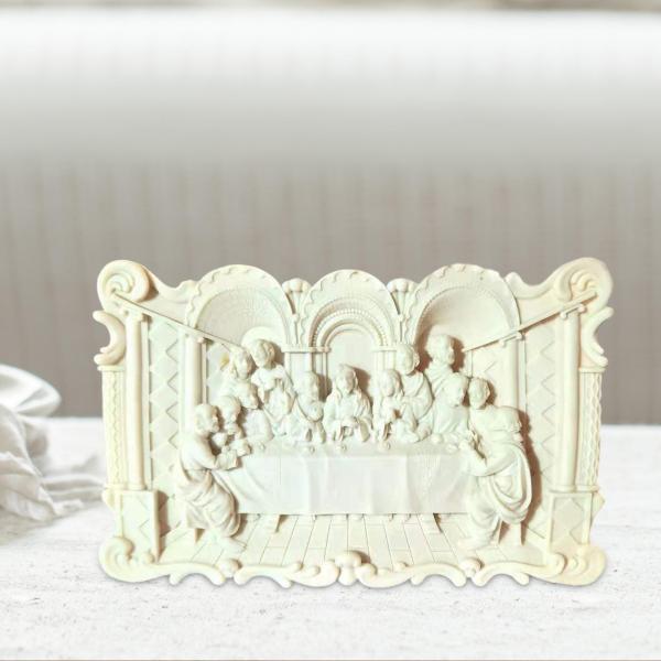 説明:[優れたディテール]: 聖母マリア像は豊かな色彩で美しく細部まで表現されています.棚やテーブルの上.または家.オフィス.教会のどこにでも置くのに最適なサイズで.あらゆる空間への思慮深い追加として役立ちます.[特徴]: この宗教的な置物...