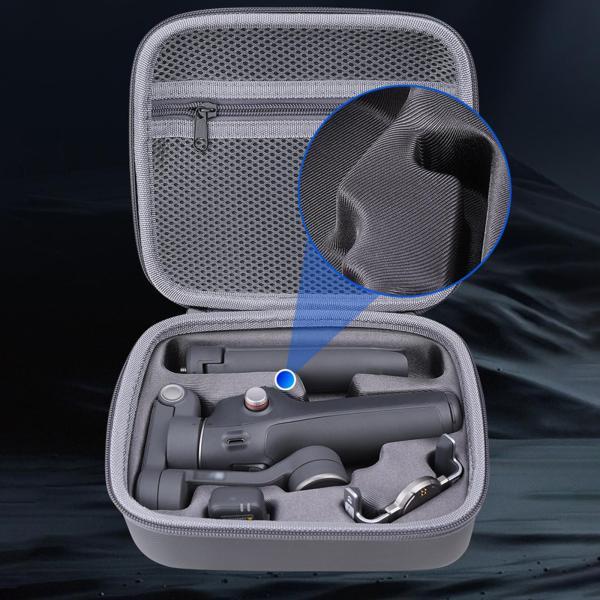 説明: [幅広い互換性]8/7/ハンドヘルドジンバルにフィットするように設計されたケースで.デバイスとアクセサリーにぴったりフィットします. [総合的な保護]EVA素材で作られたこのキャリングケースは.耐衝撃性と防水性を備え.落下から機器を...