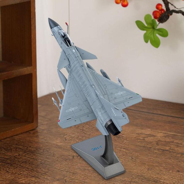 説明: [本物感]1/72スケールのこの戦闘機モデルは.正確な空力ラインとリアルなプロポーションを特徴としており.コレクターやディスプレイに最適な作品です. [耐久性]高級合金素材で作られたこのモデルは.しっかりとした造りとかなりの重量を誇...