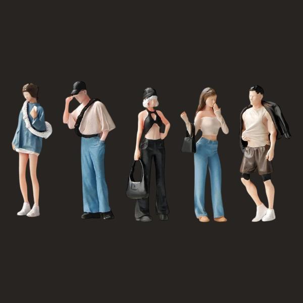 説明: [1/64スケール]1/64スケールで設計されたこれらのミニチュアフィギュアは.ジオラマや模型シーンのディテールとリアリティを高めるのに最適です. [プレミアム素材]高品質の樹脂を使用し.細部まで丁寧に手描きで仕上げられた各モデルフ...