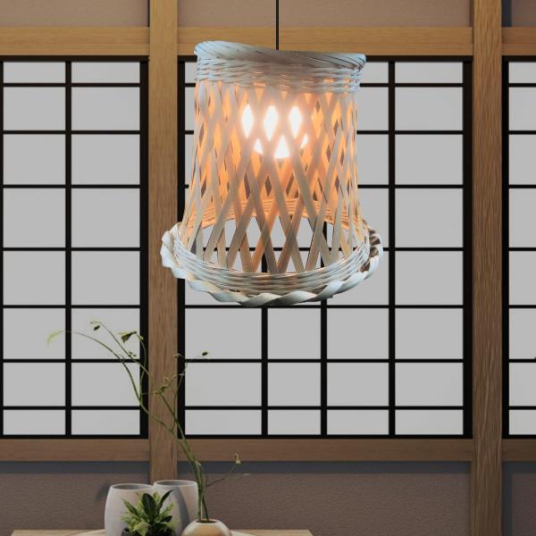 説明:手作りのシェード: この創造的な織りの竹製ランプシェードは.耐久性と装飾性に優れた滑らかで変形する竹素材で作られています.シンプルで素朴な外観: 家庭やホテルに独特の風味を加えるクラシックで趣のある外観.機会: ユニークな美しいペンダ...