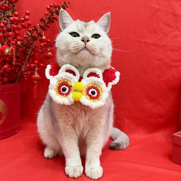 説明:素材: 中国の旧正月のペット用スカーフは.高品質のポリエステル製で.軽量で柔らかく.耐久性があります.特徴:このペットコスチュームは可愛らしく.細部まで鮮やかで.目が大きく.ペットをかわいくします.デザイン: この伝統的な猫のスカーフ...