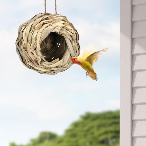 説明:[屋外吊り下げ式バードハウス]穴の直径は6cmで.かわいい鳥たちに暖かい生息地を提供し.休憩や繁殖などに使用できます. [高級素材]手編みの鳥の巣は干し草で手編みされており.環境に優しく.丈夫で長期間使用できます. [ストラップ付き]...