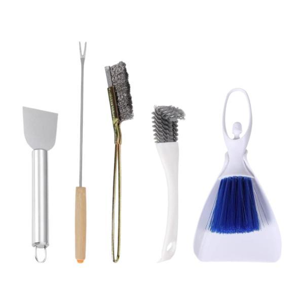 説明:[内容物]: この鳥かごクリーナーには.クリーニングシャベル.ケージポストクリーニングツール.ワイヤーブラシ.多機能ブラシ.小型ほうきが含まれます. [効率的なクリーニングツール]: 鳥かごクリーニングブラシは.ケージの隅々まで楽に届...