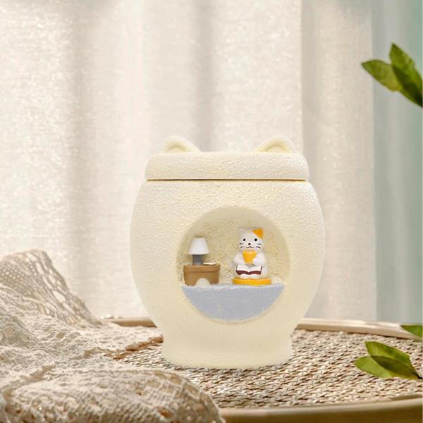 説明:[デザイン]ユニークで魅力的なペットの灰入れ.あなたの毛皮の友達のための休息場所. [品質]犬猫の骨壷は樹脂素材.密閉蓋.精巧な仕上がり.滑らかな表面で作られています. [コンパクトサイズ]ペットの灰入れ.5.12インチx4.92イン...