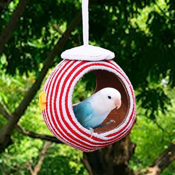 説明:素材: ココナッツの殻とナイロンロープで作られたこの鳥の巣は.あなたの羽のある友達に安全で快適な環境を提供します.製品サイズ: ケージ用鳥の巣の寸法は7.5cm x 9cm.吊り下げロープを含む全長は36cmで.オウムやラブバードなど...