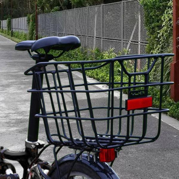 説明:[金属素材]自転車リア収納バスケットはアルミ合金製で.強くて頑丈.ベベルデザイン.強化フレーム. [サイズ情報]リアバイクバスケットの寸法は.上部の長さ:約40cm/15.75インチ.上部の幅:28.2cm/11.10インチ.高さ:2...